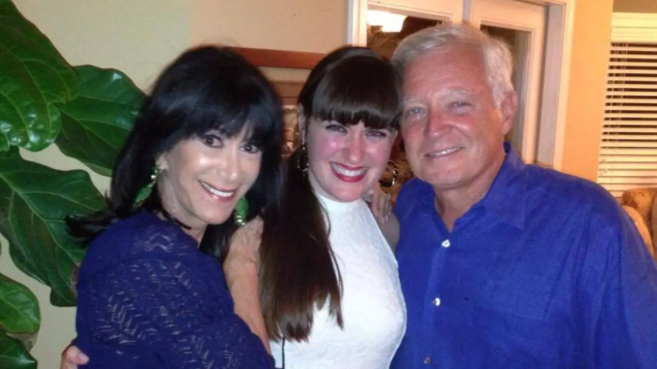 Bobbi Ray Carter’s Plastic Surgery: She Looks Completely Unnatural ...