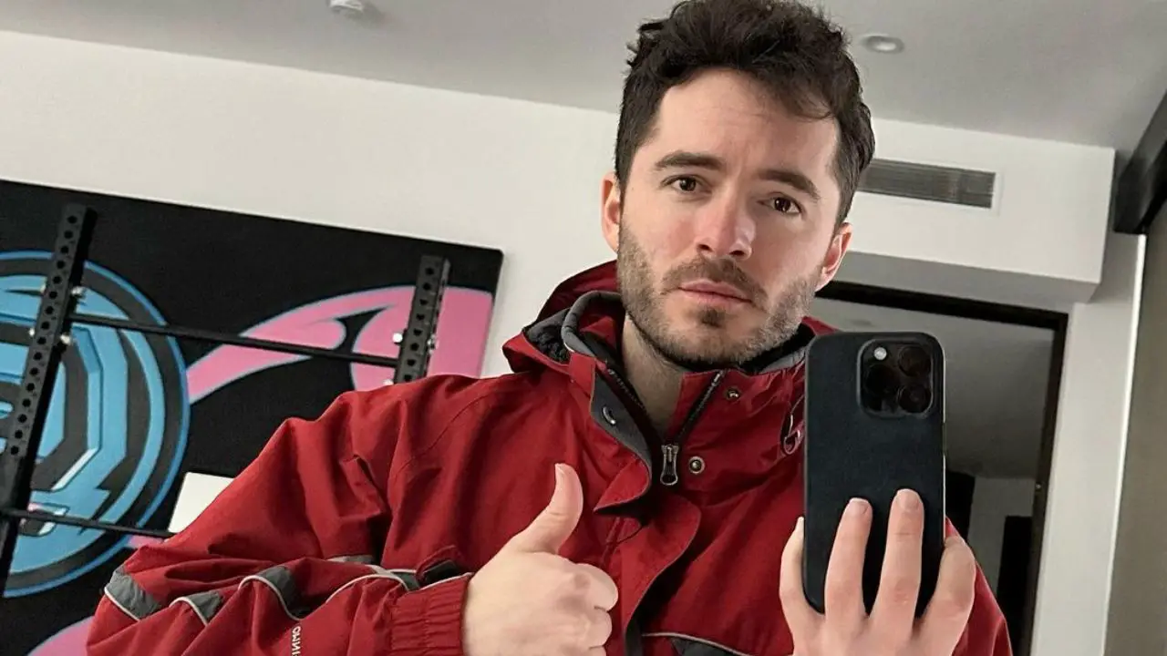 Captainsparklez’s Girlfriend (GF): Is He Dating Kara Corvus? Reddit ...