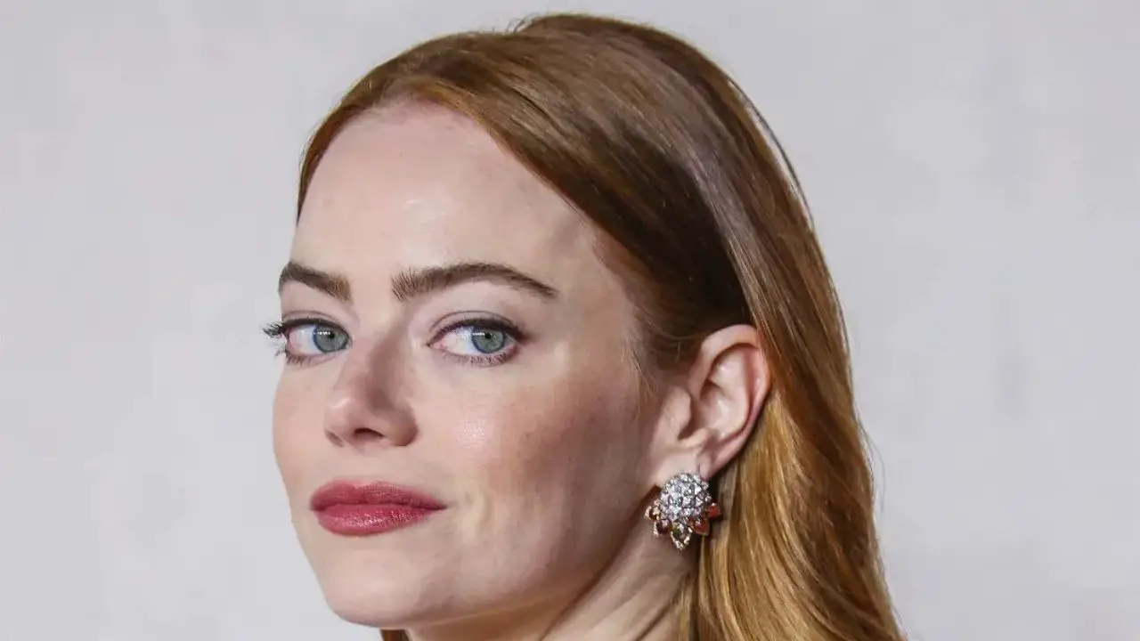 After Weight Loss, Emma Stones Is Positive for Any Body Size - Celebs ...