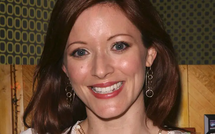 Elizabeth Bogush - Celebs In-depth