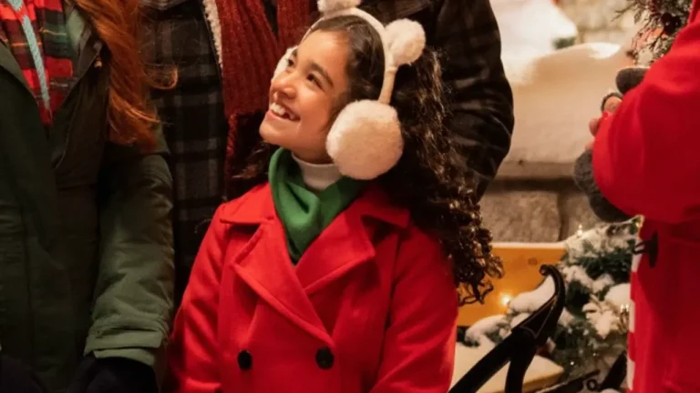 Falling for Christmas Cast: Meet the Adorable Little Girl Olivia Perez ...