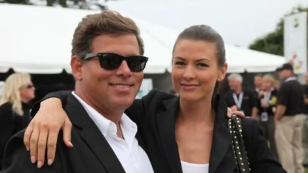 Tim Durham’s Girlfriend in 2023: Meet His Wife, Joan Servaas! - Celebs ...