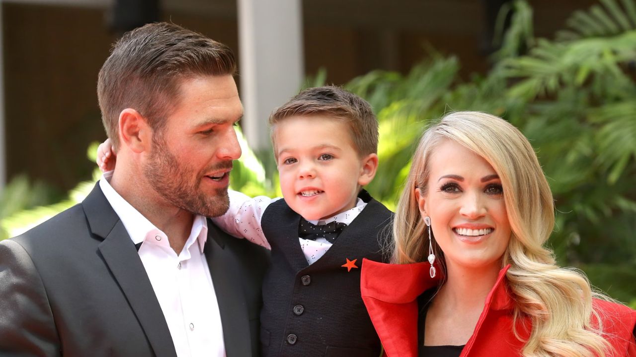 Carrie Underwood's Husband, Married Life, and Kids 2025
