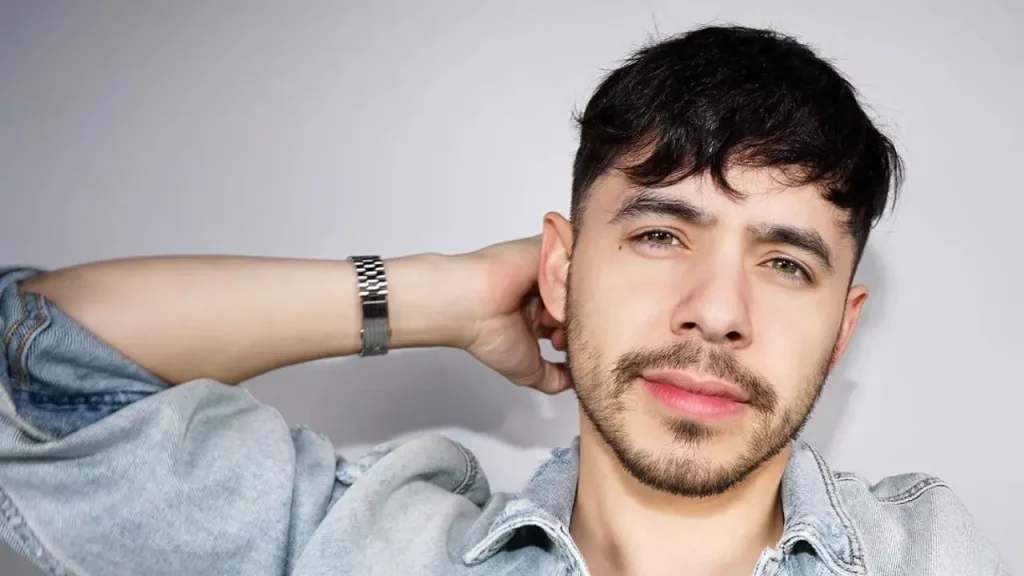 David Archuleta’s Boyfriend in 2023: Relationship Status! - Celebs In-depth