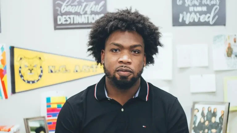 Is Kenneth Gorham From Love Is Blind Gay?