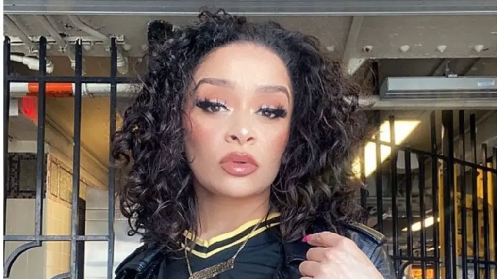 Sam Carmona From The Circle: Meet the Cast Member on Instagram and ...