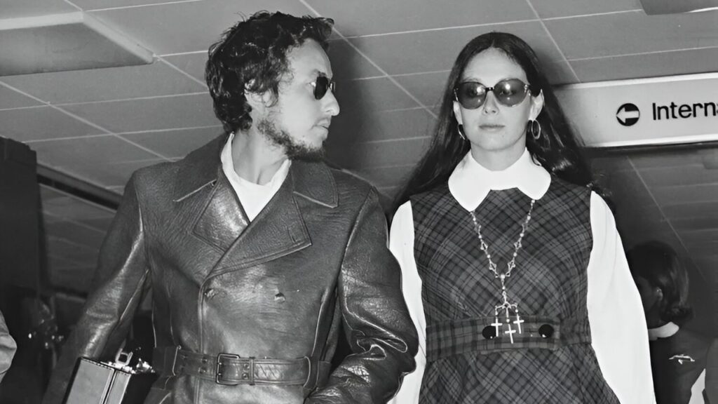 Bob Dylan Wife: Is He Secretly Married to Suzie Pullen?
